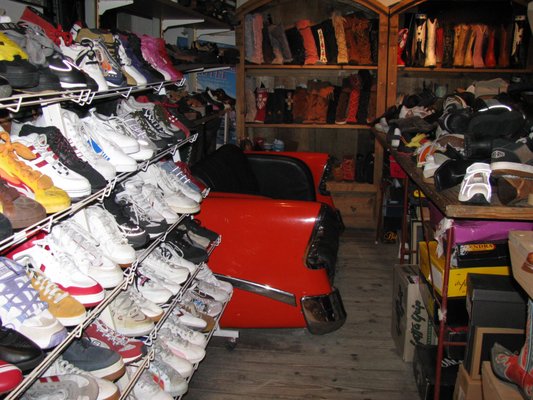 SKO-UNO - 14 Photos - Gamla Brogatan 34, Stockholm, Sweden - Shoe ...