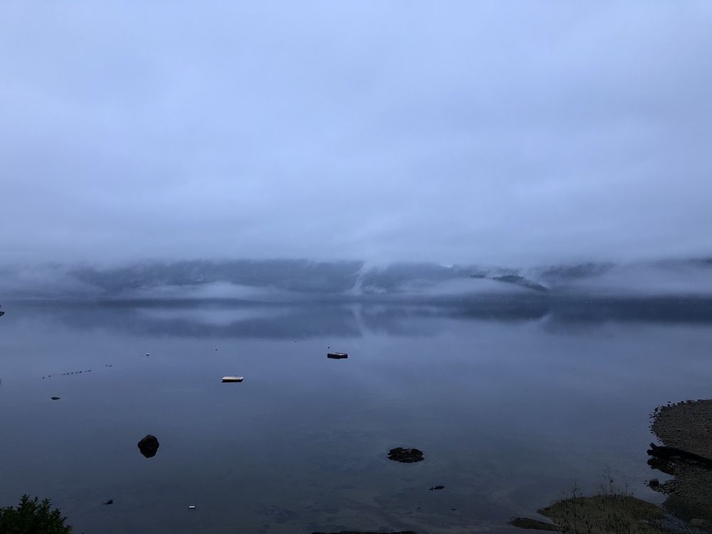 THE TUWANEK HOTEL - 13 Photos - 7651 Sechelt Inlet Road, Sechelt ...