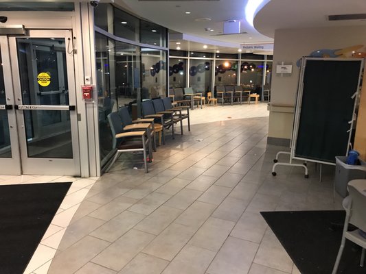 ST JOSEPH’S UNIVERSITY MEDICAL CENTER - Updated December 2025 - 31 ...