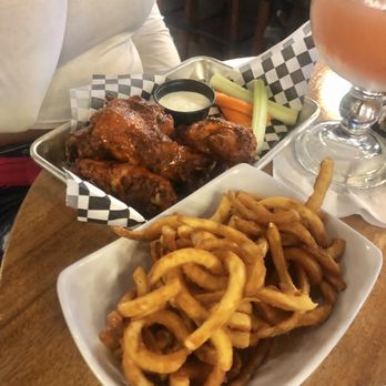 KNP SOCIAL - Updated March 2024 - 30 Photos & 13 Reviews - 11720 ...