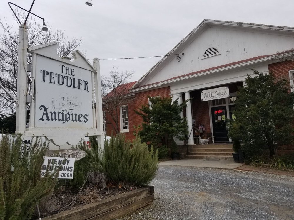 PEDDLER ANTIQUES MALL - Updated October 2025 - 1165 Burnbridge Rd ...