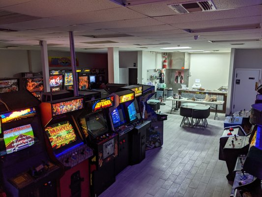 RETRO ZONE ARCADE - Updated December 2024 - 14 Photos - 3577 Fowler St ...