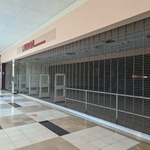 GALLERIA AT CRYSTAL RUN MALL - Updated January 2026 - 76 Photos & 40 ...