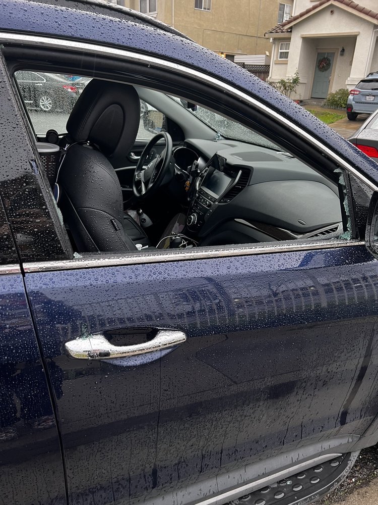 CARLOS AUTO GLASS SERVICE REPAIR - Updated September 2025 - 14 Photos ...