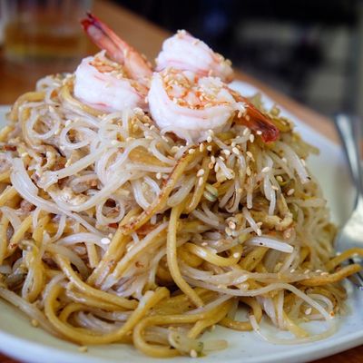 PRATA MAN RESTAURANT - 268 Photos & 139 Reviews - 180-9020 Capstan Way ...