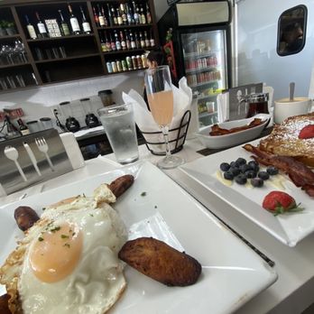 TRIGO CAFÉ - Updated April 2025 - 1065 Photos & 720 Reviews - 839 W ...