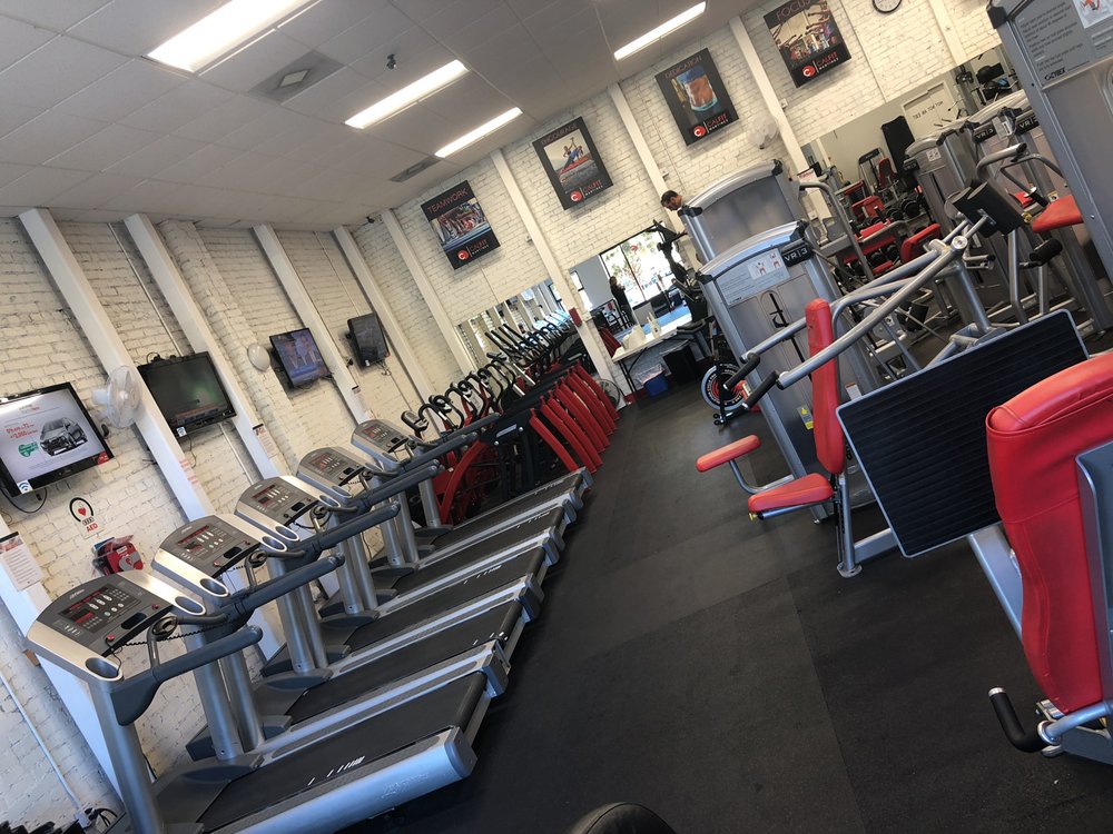 CALFIT MARTINEZ - Updated October 2025 - 11 Photos & 125 Reviews - 621 ...