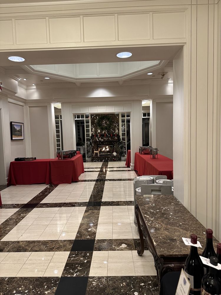 BARRINGTON GOLF CLUB RESTAURANT - Updated December 2025 - 680 N Aurora ...