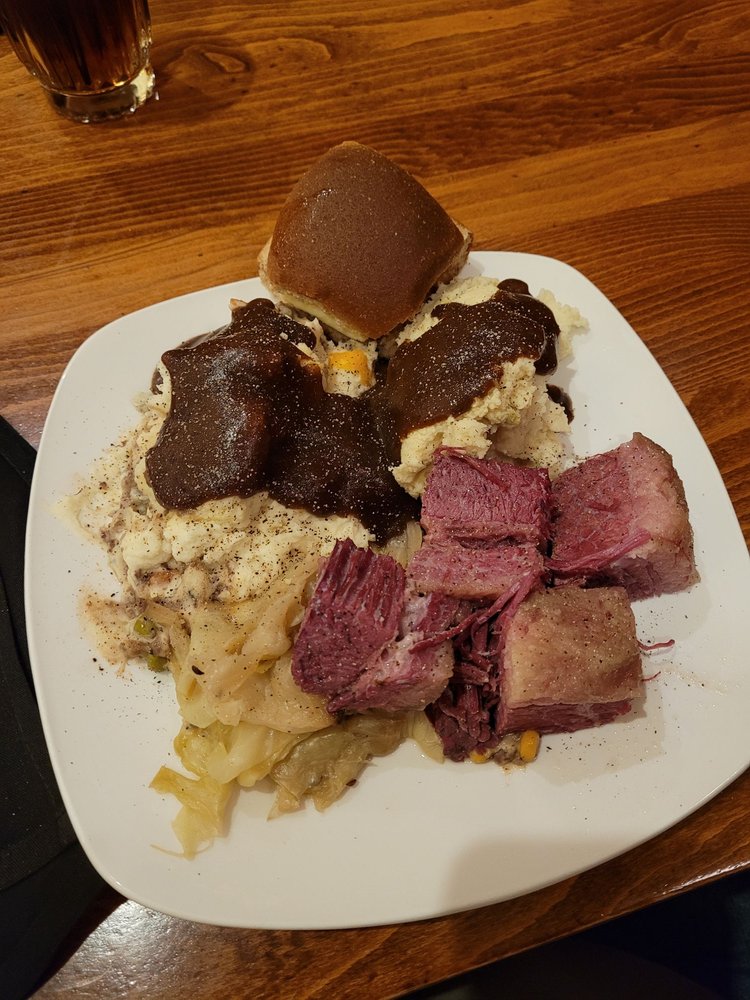 CEDAR RIDGE RESTAURANT - 20 Photos & 23 Reviews - Highway 87 Mile ...