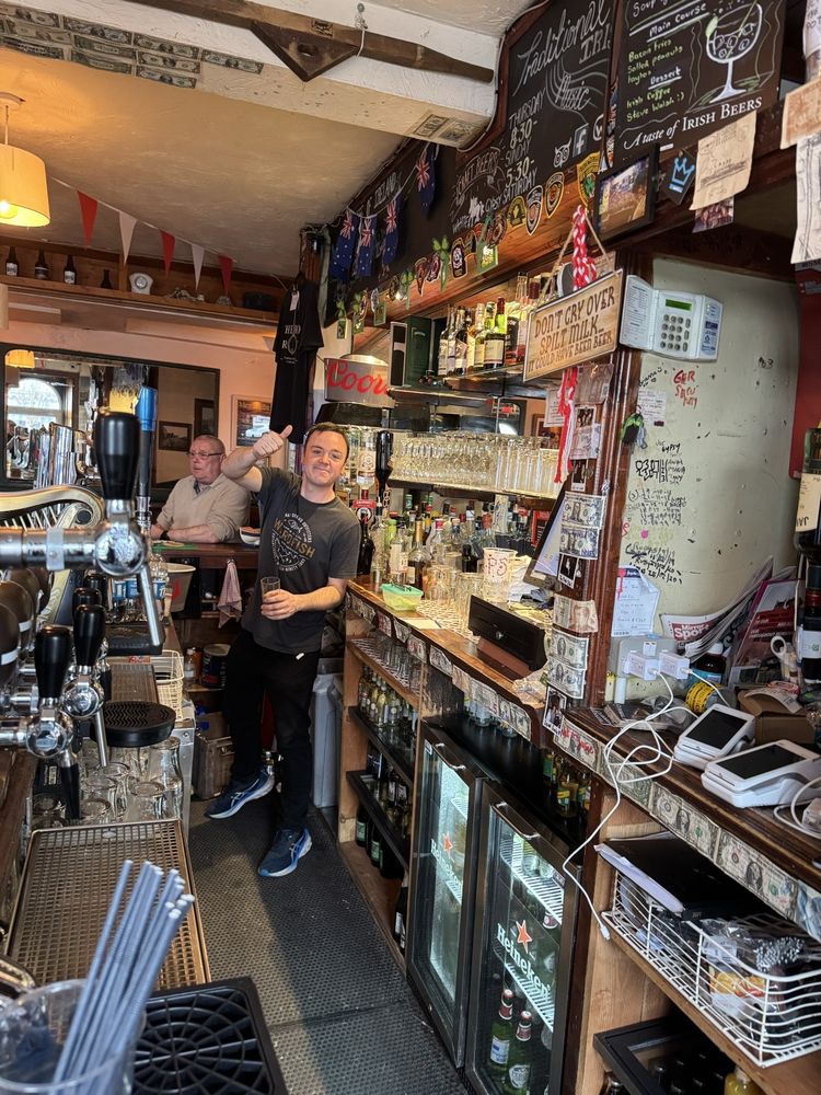 ROB ROY BAR - Updated March 2025 - 24 Photos & 10 Reviews - 2/3 Pearse ...