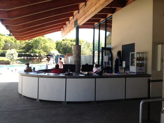 MARINWOOD POOL - Updated December 2025 - 30 Photos & 23 Reviews - 775 ...