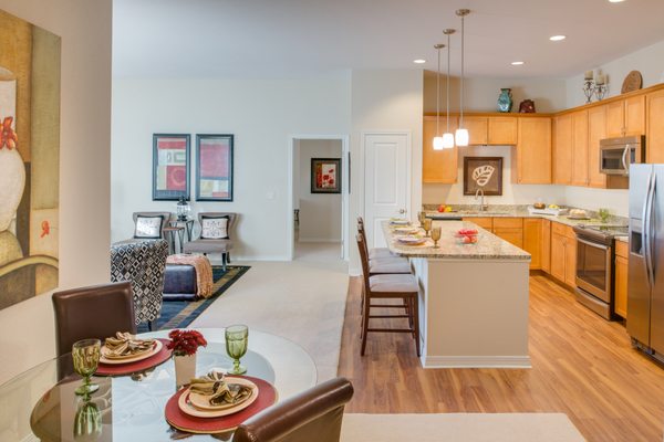 WIND CREST - Updated December 2025 - 73 Photos & 17 Reviews - 3235 Mill ...