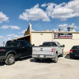 ROUND THE BEND STEAKHOUSE - Updated July 2025 - 185 Photos & 165 ...