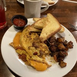 CLARKS AMERICAN BISTRO - DURHAM - Updated June 2024 - 63 Photos & 42 ...