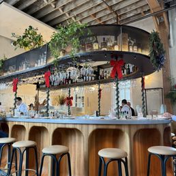 BON DELIRE - Updated October 2025 - 378 Photos & 126 Reviews - Pier 3 ...