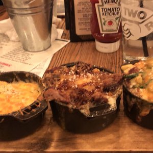 TIPSY MOOSE TAP & TAVERN - 334 Photos & 361 Reviews - Pizza - 185 Old ...