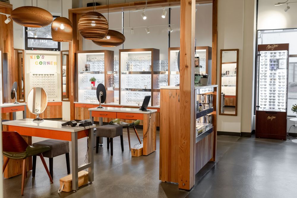 EYES ON THE CITY - Updated December 2025 - 12 Photos & 239 Reviews ...