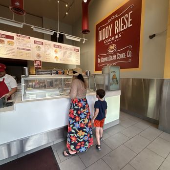 DIDDY RIESE COOKIES - Updated October 2025 - 3491 Photos & 5926 Reviews ...