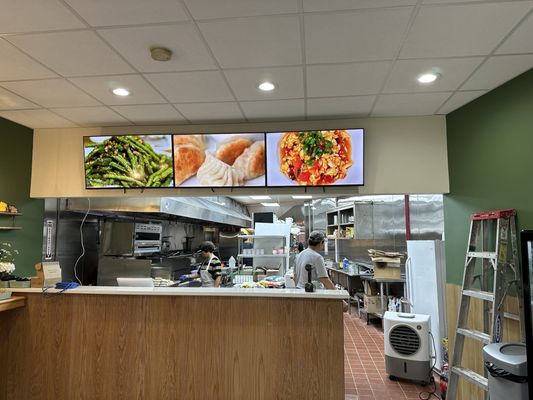 TASTY & GO - Updated December 2025 - 40 Photos & 28 Reviews - 96 Elm St ...