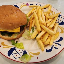 MAPLE STREET CAFE - Updated December 2025 - 162 Photos & 168 Reviews ...