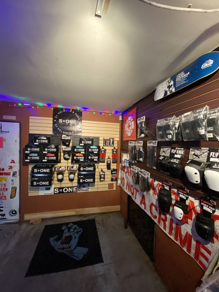 SKATE BARN - Updated October 2025 - 155 Pansy Ln, Hampstead, North ...