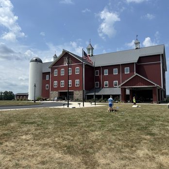 THE BARN RESORT - Updated December 2025 - 10 Photos & 25 Reviews - 75 ...