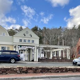 MAPLE TREE CAFE - Updated December 2024 - 73 Photos & 83 Reviews - 781 ...
