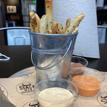 STACK 571 BURGER & WHISKEY BAR - Updated December 2025 - 275 Photos ...