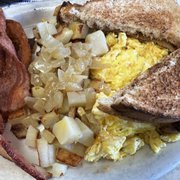 TURKEY ROOST - 91 Photos & 138 Reviews - 2273 S Huron Rd, Kawkawlin ...