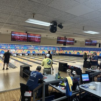 PIN CHASERS - MIDTOWN - Updated December 2025 - 81 Photos & 100 Reviews - 4847 N Armenia Ave ...