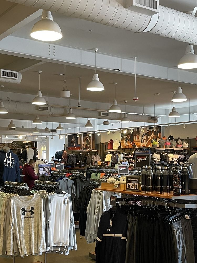 UNDER ARMOUR FACTORY HOUSE - Updated February 2025 - 15 Photos & 24 ...