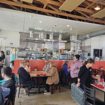 SWEET LAKE BISCUITS & LIMEADE - 2709 Photos & 2554 Reviews - 54 W 1700 ...