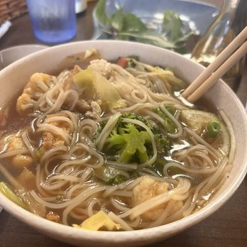 PHO BONSA - Updated May 2024 - 45 Photos & 74 Reviews - 221 Normal Ave ...