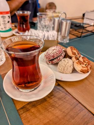 MODA CAFE AND RESTAURANT - Updated July 2025 - 296 Photos & 87 Reviews ...