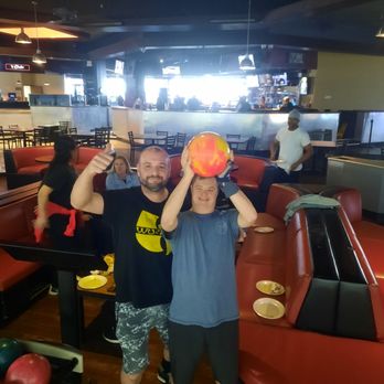 CONCOURSE BOWLING CENTER - Updated January 2025 - 314 Photos & 561 ...