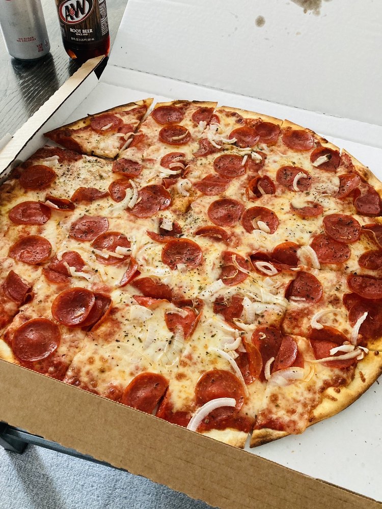 FELLINI RESTAURANT & PIZZERIA - Updated December 2025 - 68 Photos & 120 ...