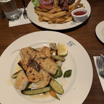 SAVR - Updated August 2025 - 316 Photos & 154 Reviews - 150 Seaport ...