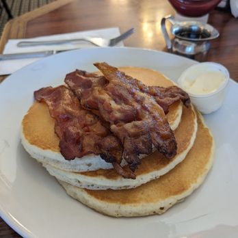 COLONIAL DINER - Updated April 2025 - 286 Photos & 336 Reviews - 560 ...