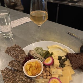 BAR BRAVA - Updated December 2025 - 129 Photos & 59 Reviews - 1914 N ...