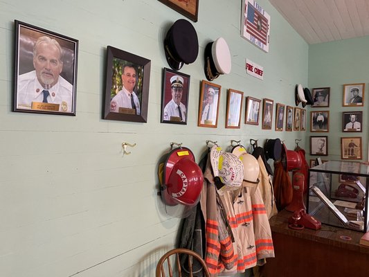 KEY WEST FIREHOUSE MUSEUM - Updated May 2025 - 21 Photos & 12 Reviews ...