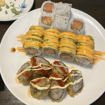 OMG SUSHI - Updated October 2025 - 294 Photos & 163 Reviews - 63 Hidenwood Shopping Ctr, Newport ...