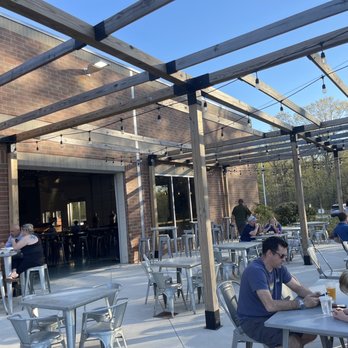 POOLES ISLAND BREWING COMPANY - Updated January 2026 - 67 Photos & 46 ...