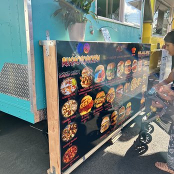 ALI’S HOT CHICKEN & SMASH BURGER - Updated January 2025 - 30 Photos ...