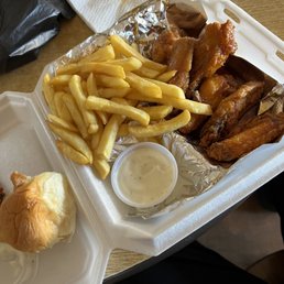 BETHUNE GRILL - Updated July 2024 - 125 Photos & 204 Reviews - 731 Dr ...