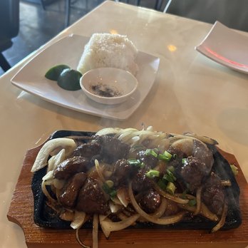 SLANTED RICE VIETNAMESE BISTRO - Updated January 2025 - 542 Photos ...