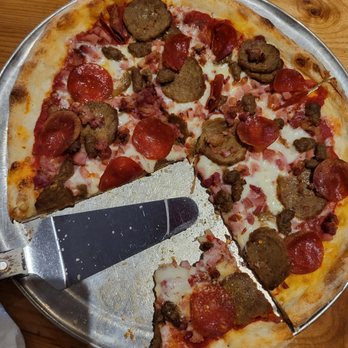 RAGAZZI’S PIZZA & RESTAURANT - Updated September 2024 - 263 Photos ...