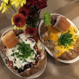 SPUDLY’S SUPER SPUDS - Updated December 2025 - 168 Photos & 144 Reviews ...