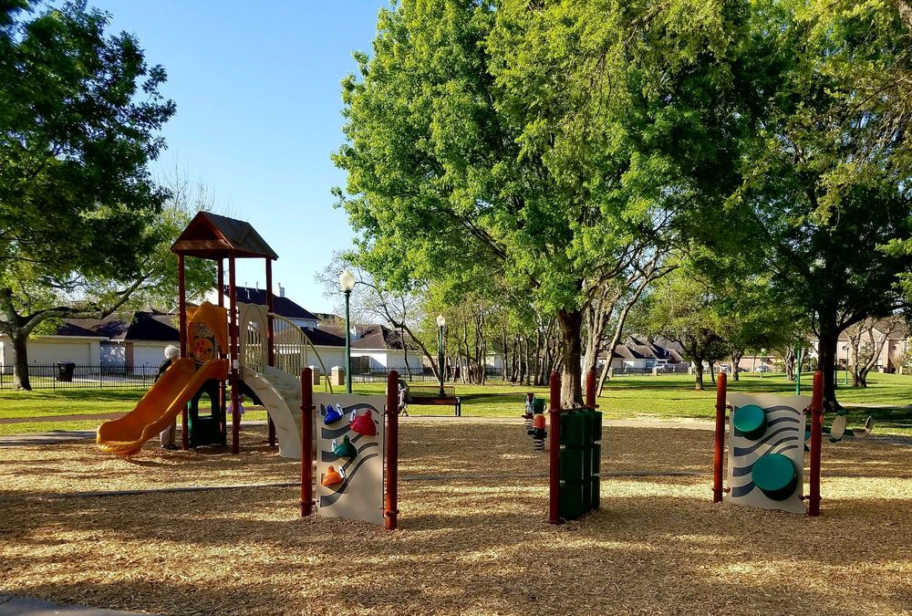 WALNUT PARK - 21 Photos & 10 Reviews - 400 N Walnut St, Webster, Texas ...