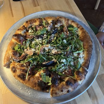 BELLA’S TABLE - Updated July 2024 - 13 Reviews - 638 W Lancashire Blvd ...