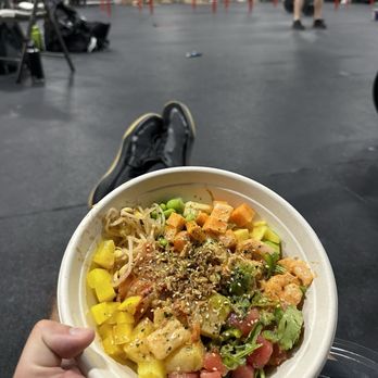 MAMMOTH POKE - Updated December 2025 - 155 Photos & 117 Reviews - 2035 ...